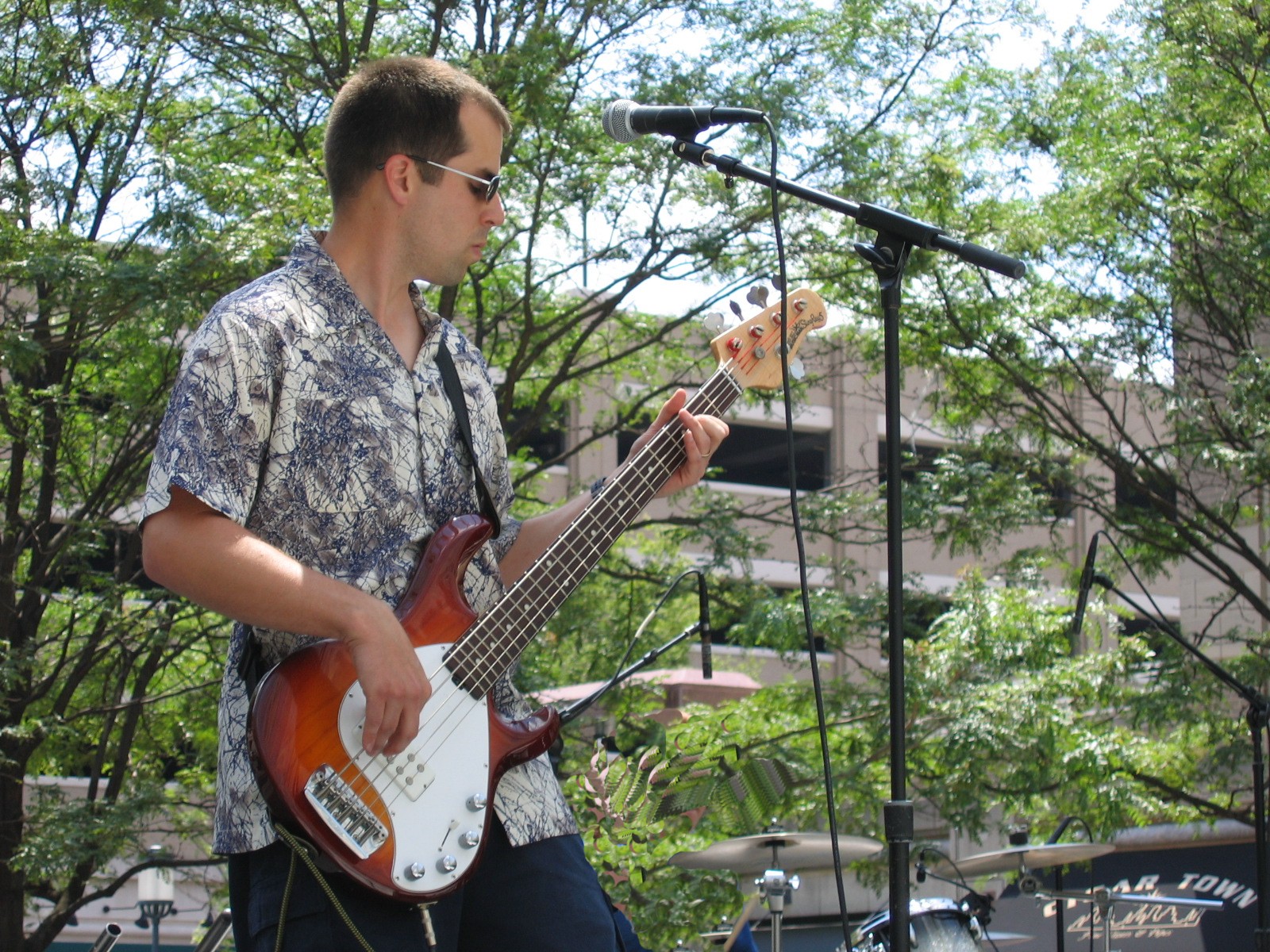 Spellbinder - The New Sound of Rock! - Dave (Bass)